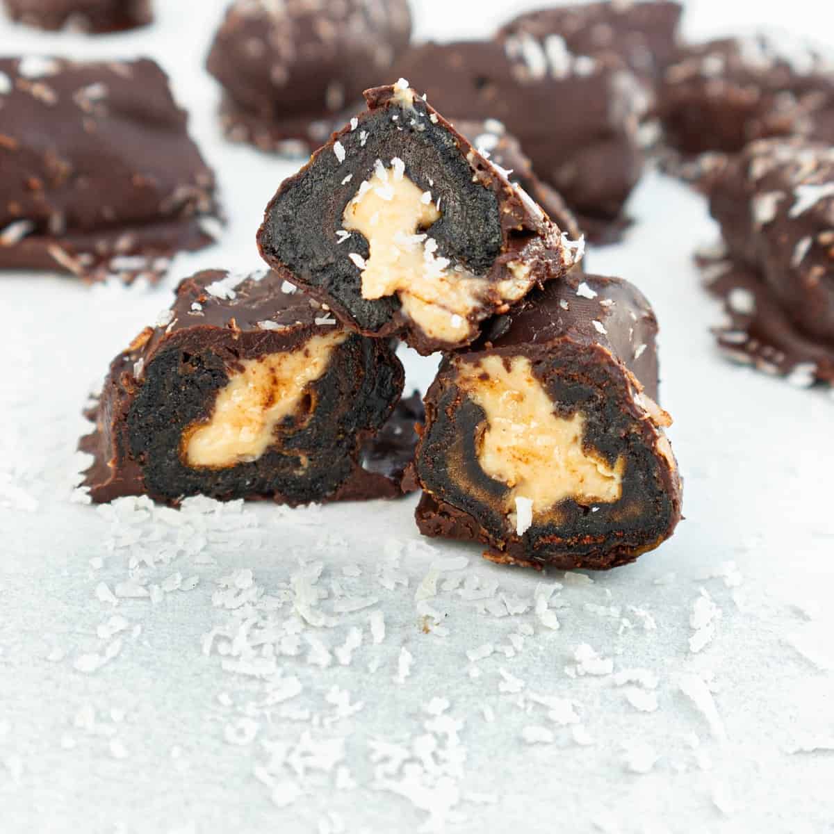 Chocolate Covered Dates (Made With 3 Ingredients)